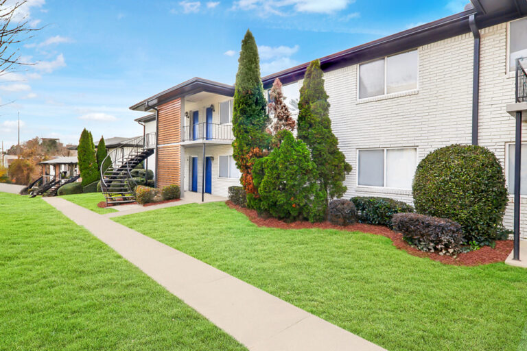 Gallery – Lenox Place Apartments